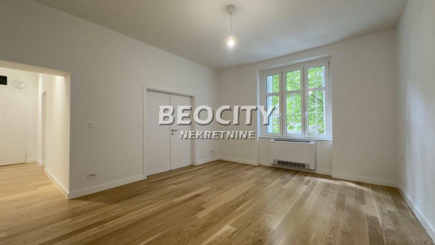 Poslovni prostor / Lokal, Beograd – Vračar (centar) | Izdavanje · 82m² · 1.300€