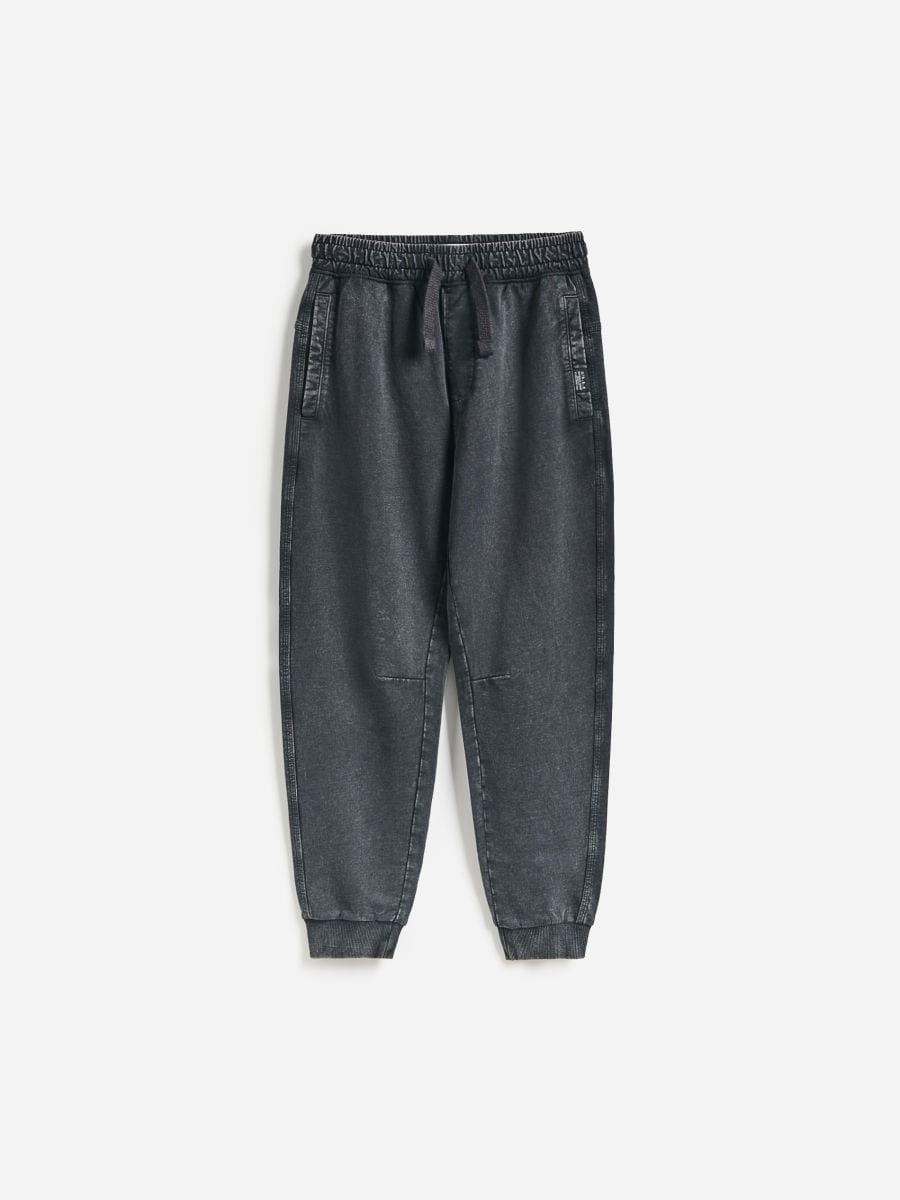 Pamučne jogger pantalone sa efektom ispiranja