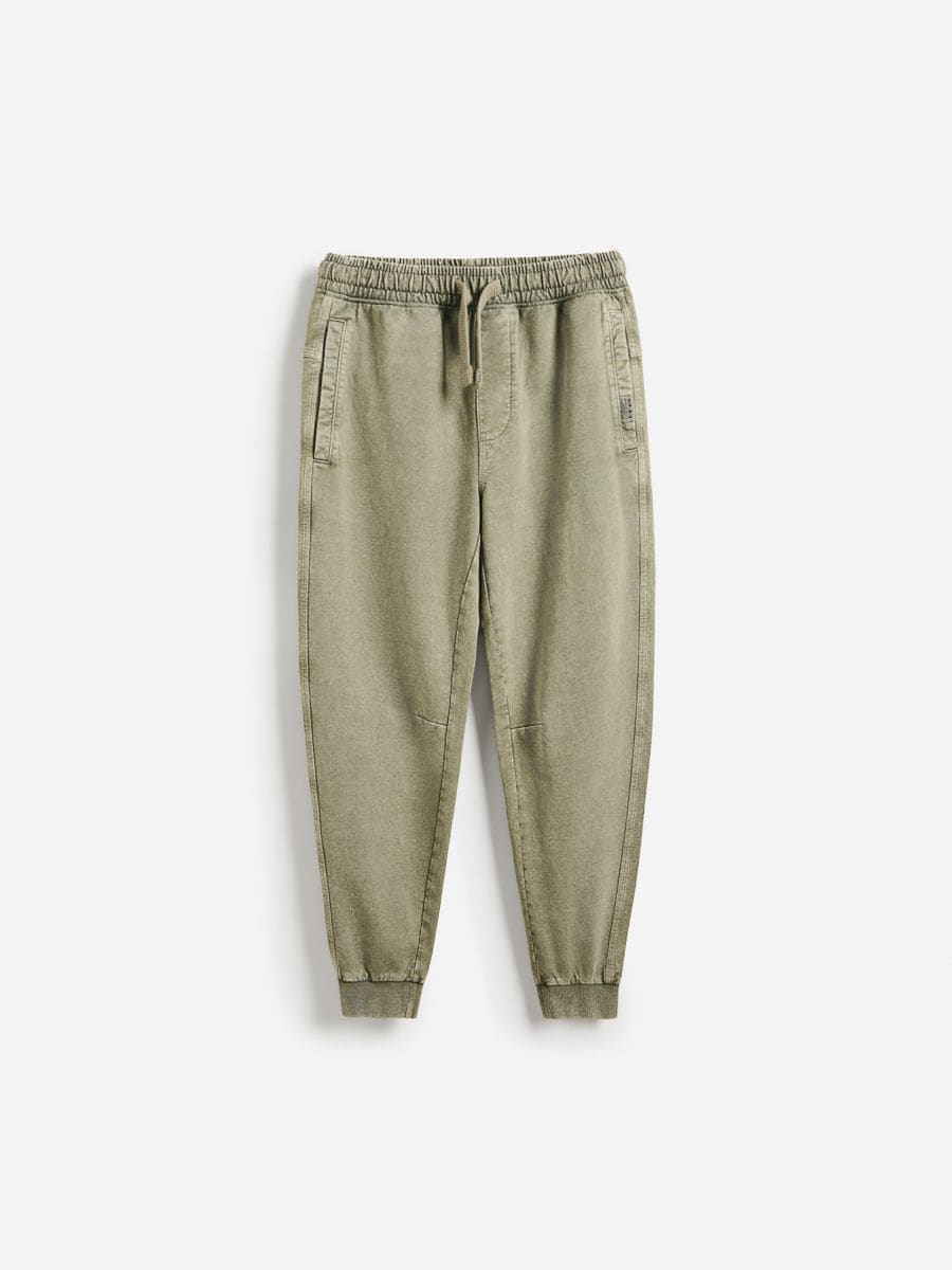 Pamučne jogger pantalone sa efektom ispiranja