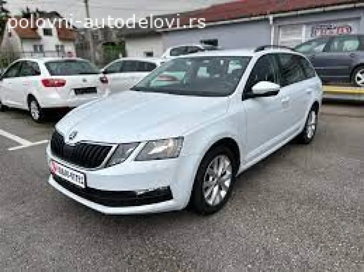 octavia a7 restajling stakla