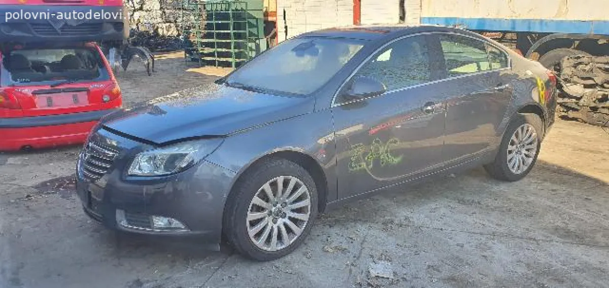 Opel Insignia 2.0 cdti A20 dth POLOVNI DELOVI