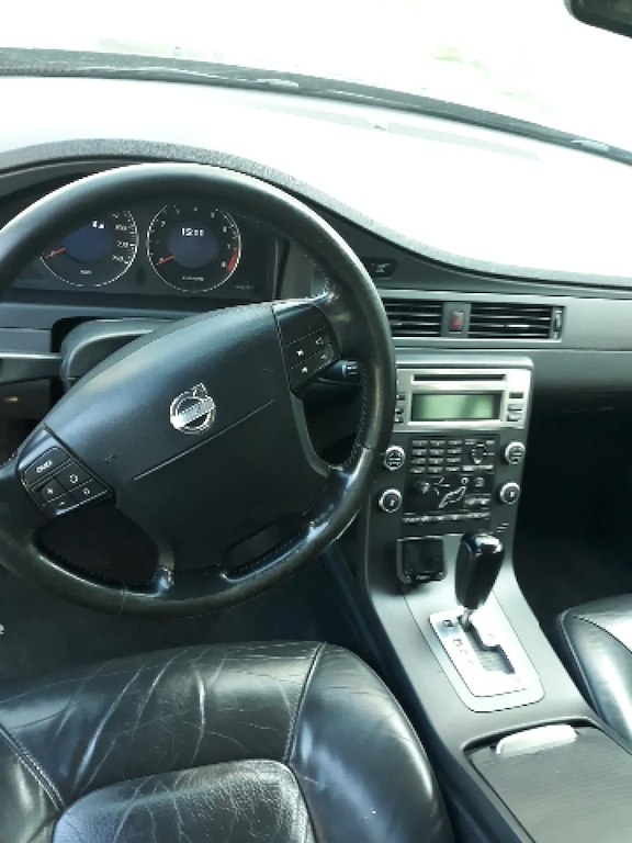 Volvo novi i polovni delovi