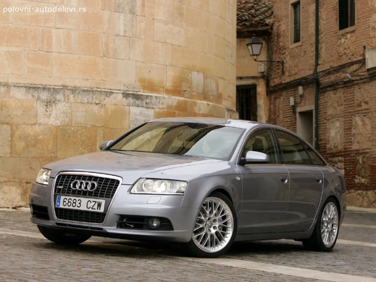 Prednje desno staklo audi a6 c6