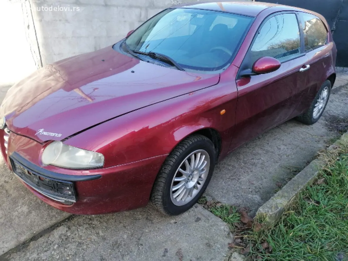 Alfa Romeo 147 DELOVI