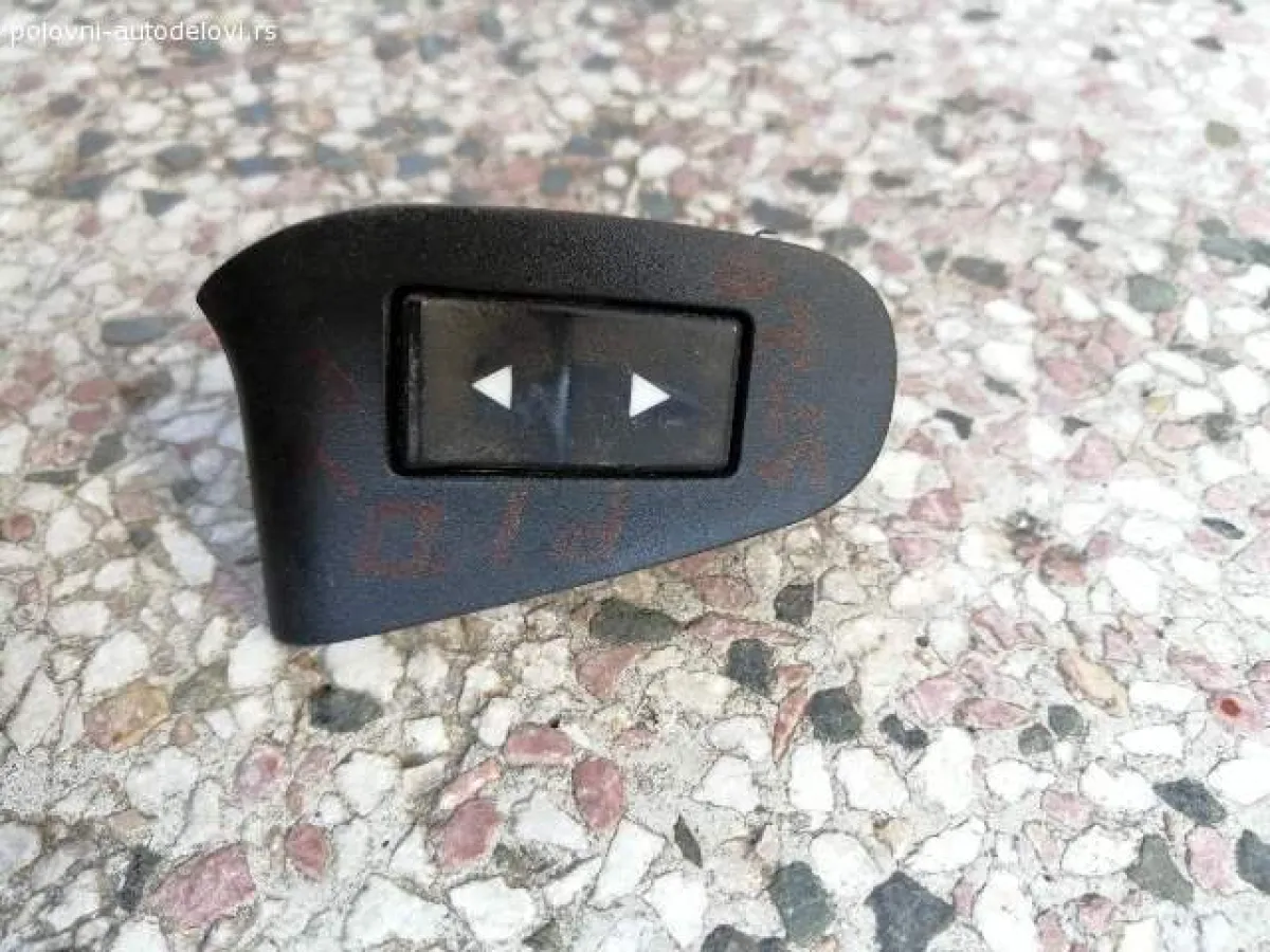 Fiat stilo 3v prekidaci prozora na suvozacevim vratima