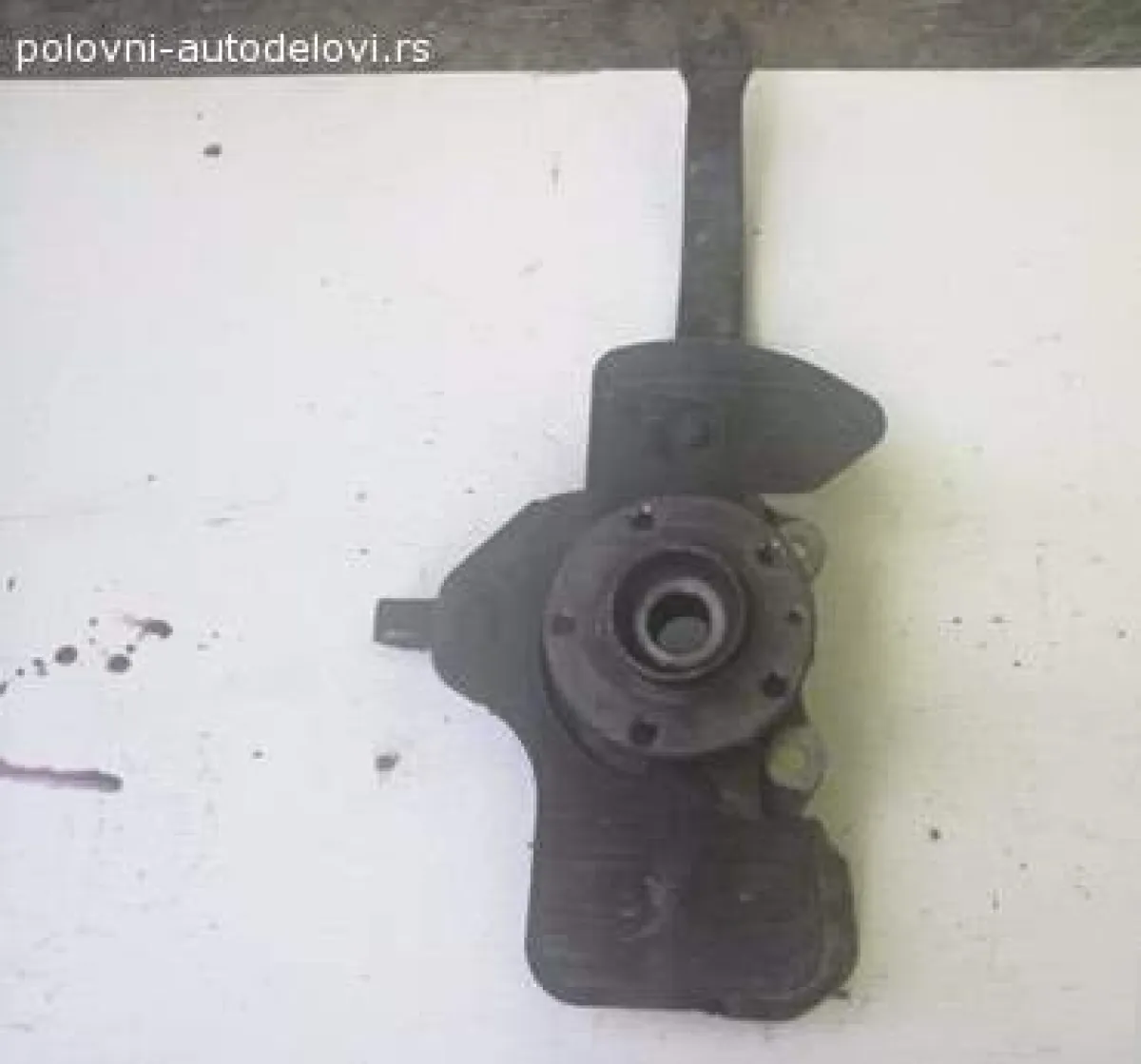 Prednji desni lezaj tocka za Alfu 156
