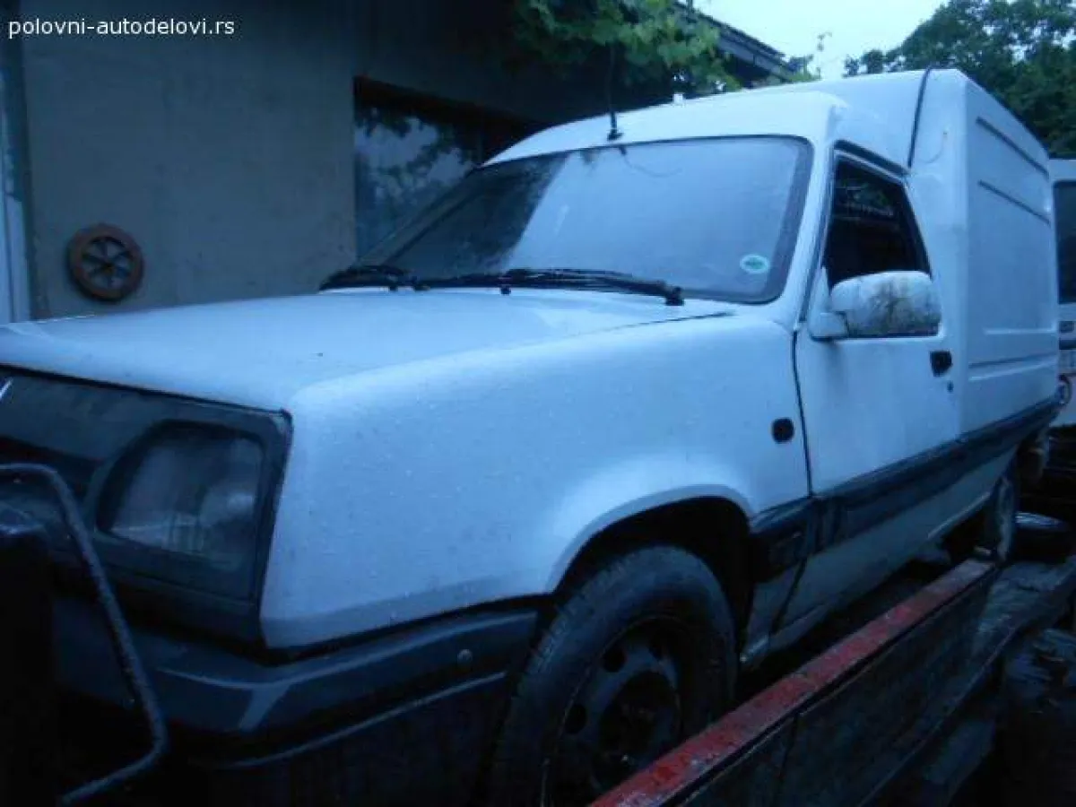 RENO EXPRESS 1.9 ZA DELOVE