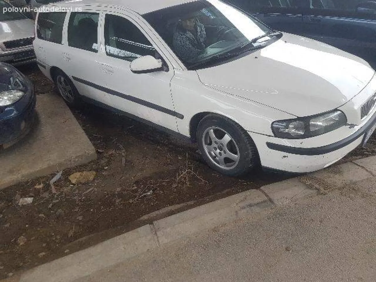 volvo v70