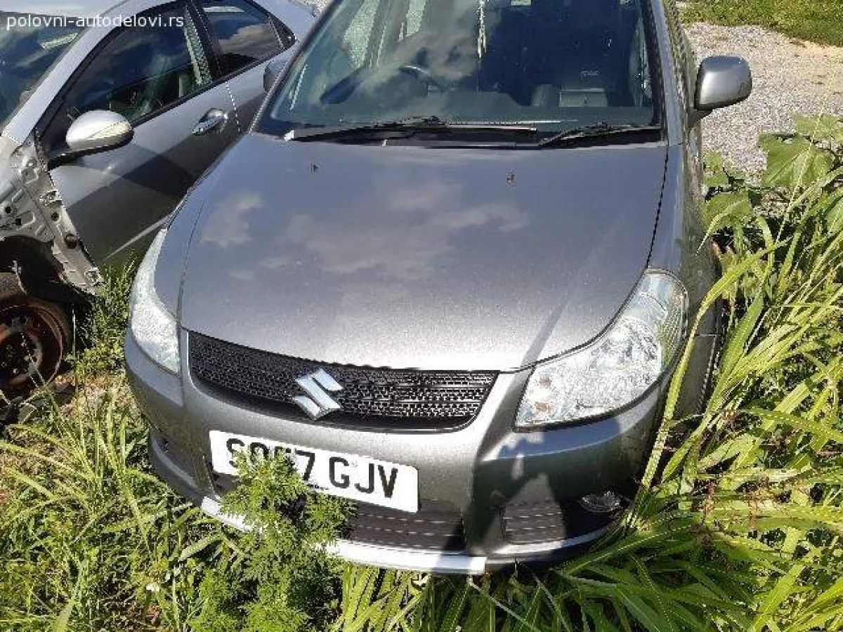 Suzuki SX4 polovni i novi originalni delovi sa ugradnjom