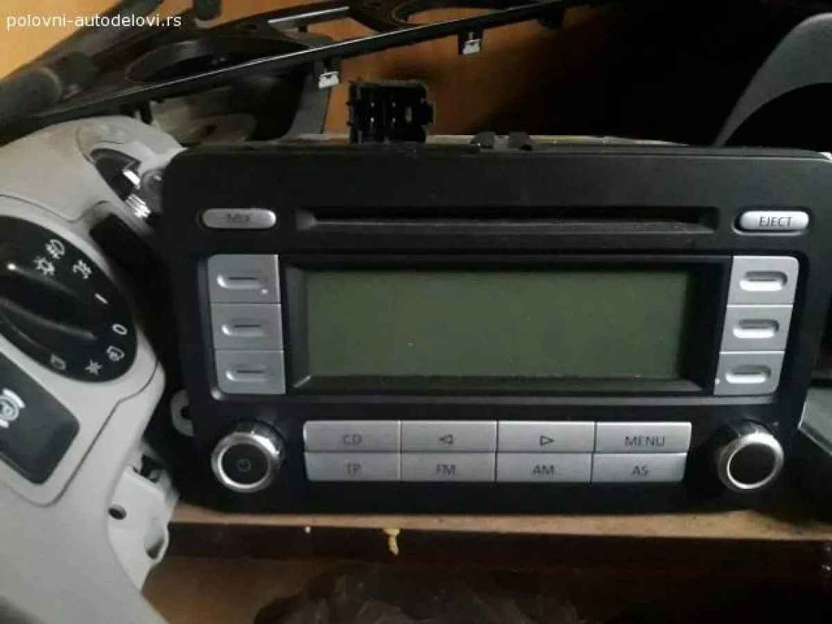 CD MP3 radio za Golf 5