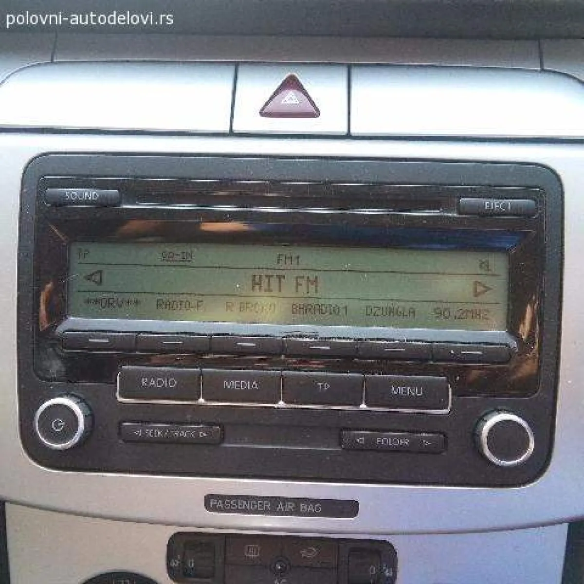 FABRICKA CD MUZIKA PASAT B6