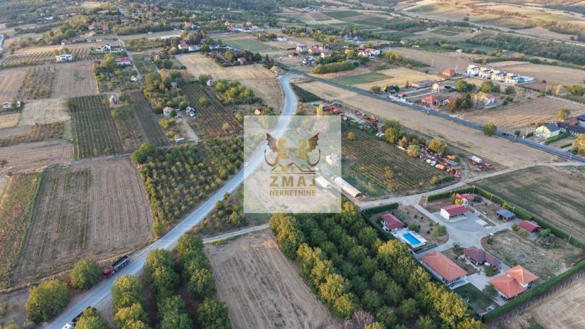 ODLIČAN PLAC NA FRUŠKOJ GORI U IRIGU