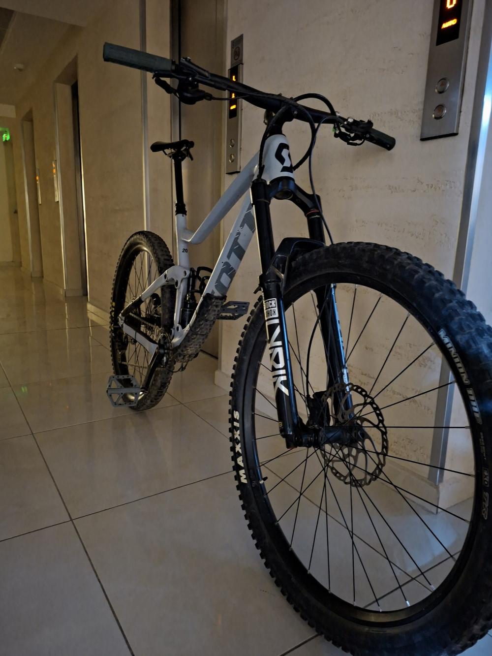 Scott genius carbon 2022