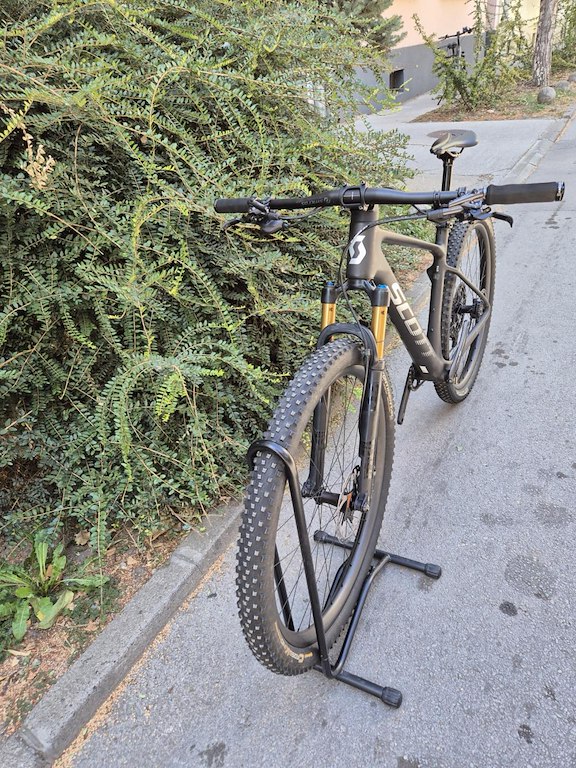 Scott Scale karbon xt kashima 9.7 kg