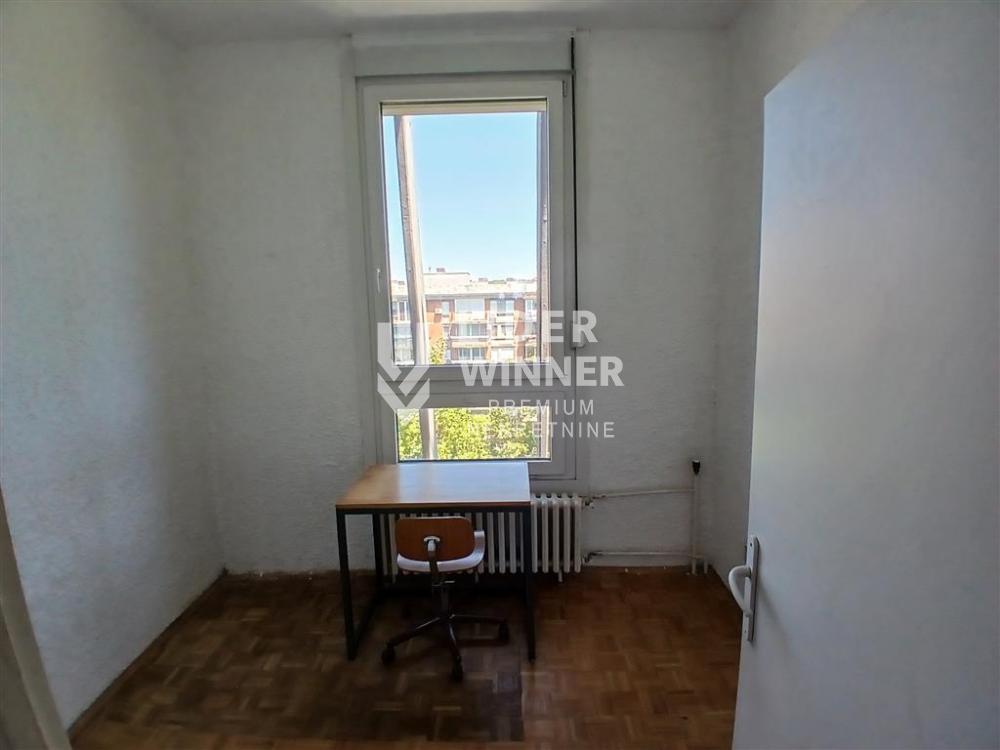 2.5 stan na izuzetnoj lokaciji ID#137291
177.000 €