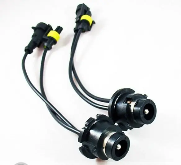 OEM Univerzalni adapter za Xenon sijalicu sa D2S