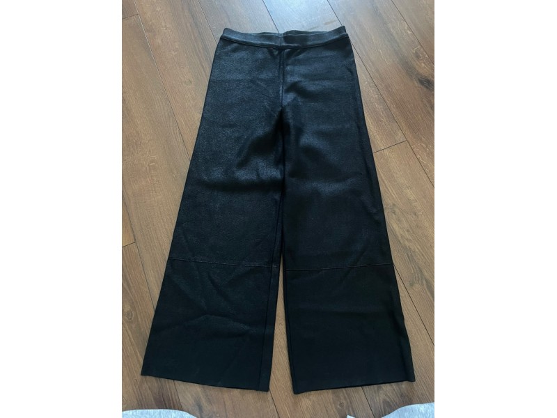 Zara pantalone,viskoza