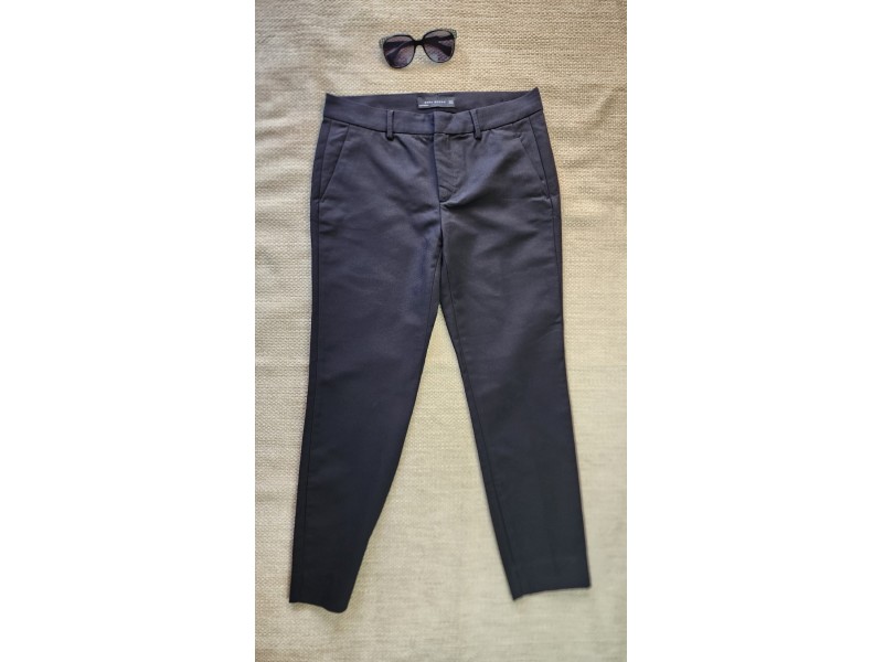 Zara crne pantalone sa dzepovima-RASPRODAJA
