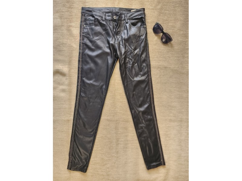 NOVE `kozne` pantalone-helanke-RASPRODAJA