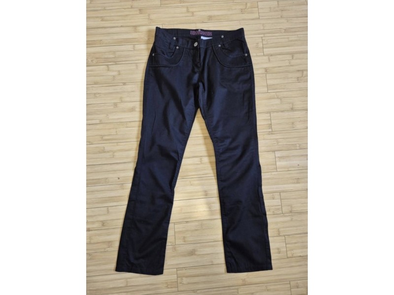 RASPRODAJA C&A pantalone (Svajcarska)