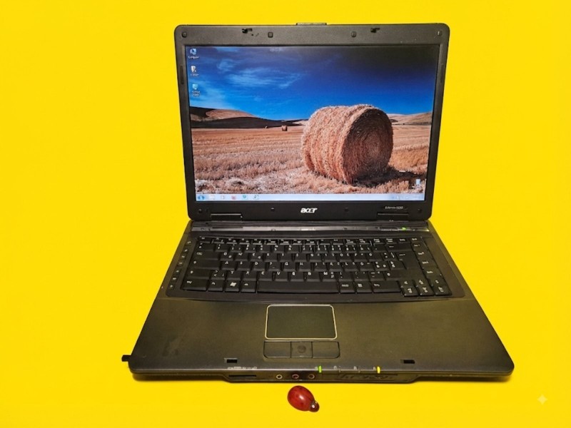 Acer Extensa 5220 Core 2 Duo T7500 BATERIJA 1h PUNJAČ