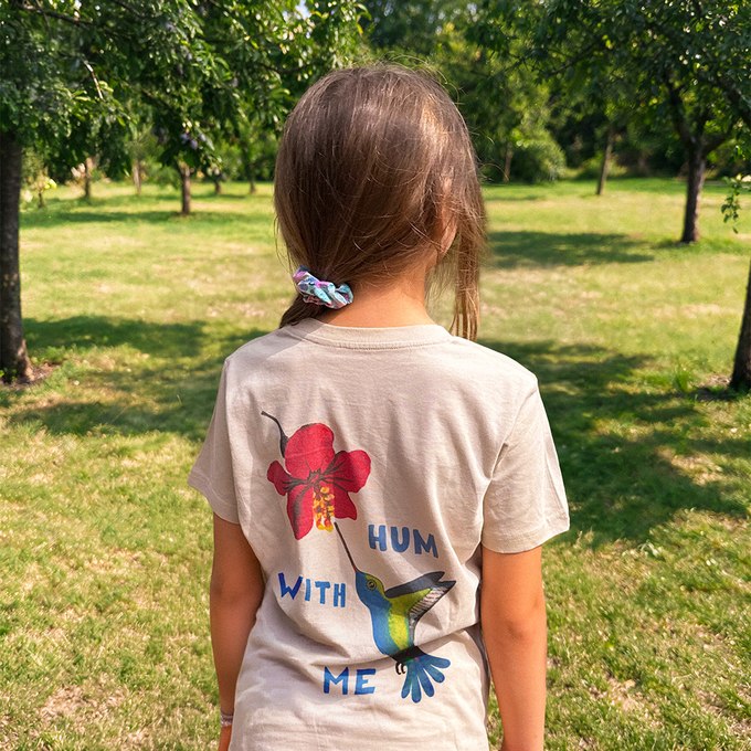 Kid's t-shirt: Hummingbird