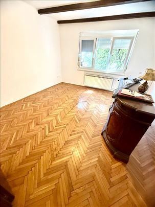 Izdavanje – Vertikala kuće (Duplex), Kalvarija