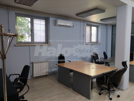 Poslovni prostor 145m2, Makenzijeva 67