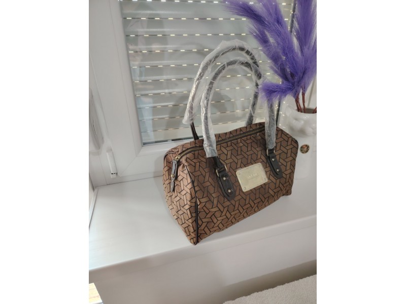 Oriflame torba nova
