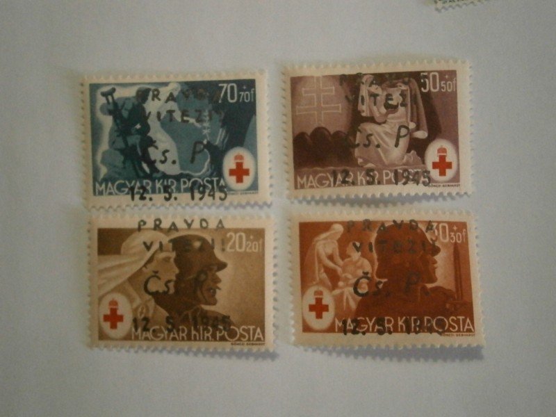 ČEHOSLOVAČKA 1945. PRETISCI NA MARKAMA MAĐARSKE