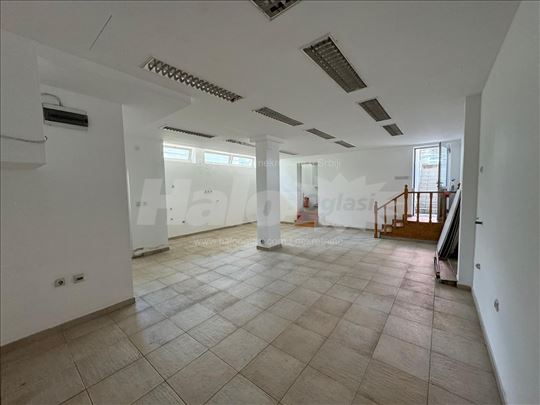 Poslovni prostor - lokal 60m2 Kostolačka