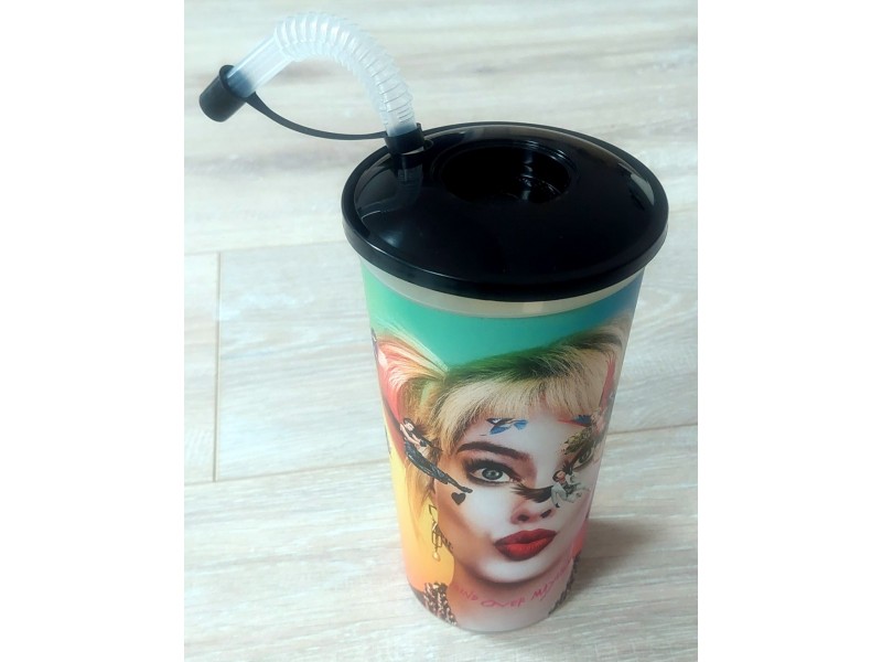 Harley Quinn čaša sa slamčicom 0.75L