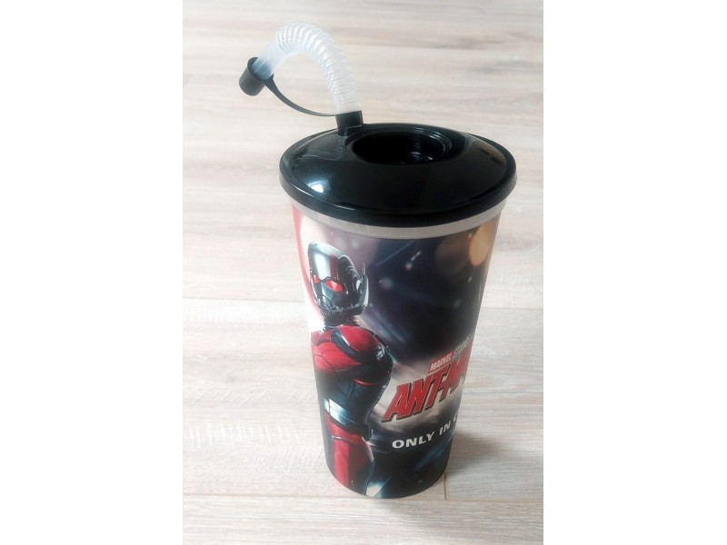 Ant-Man: Čaša sa slamčicom 0.75L