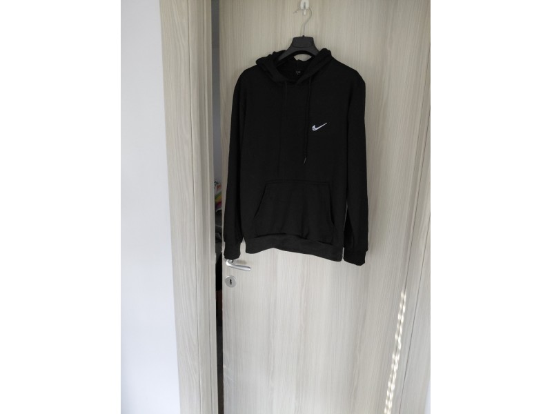 NIKE DUKS SA KAPULJACOM