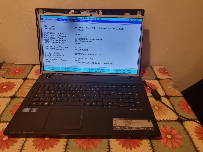 acer 17,3 inca i3 2350M 2,3ghz