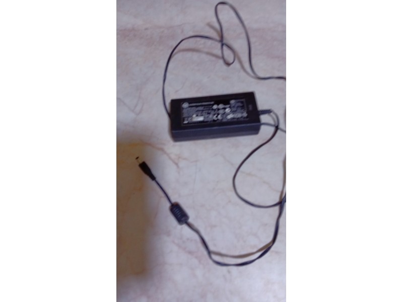 Leader Electronics inc. 14v1.7a NU24 214170 I3