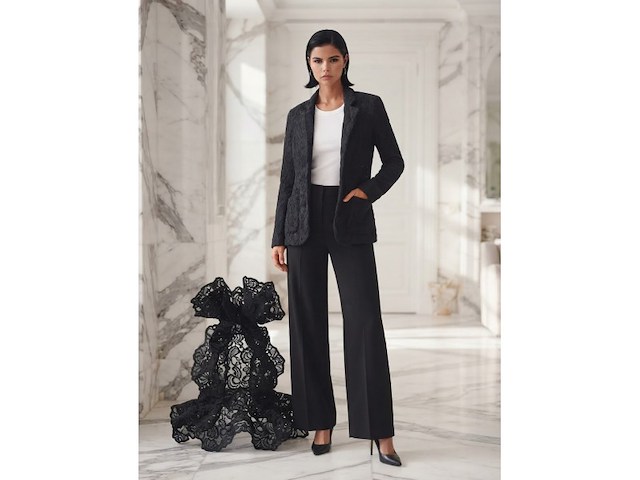 BERSHKA crni čipkani sako / blejzer - S