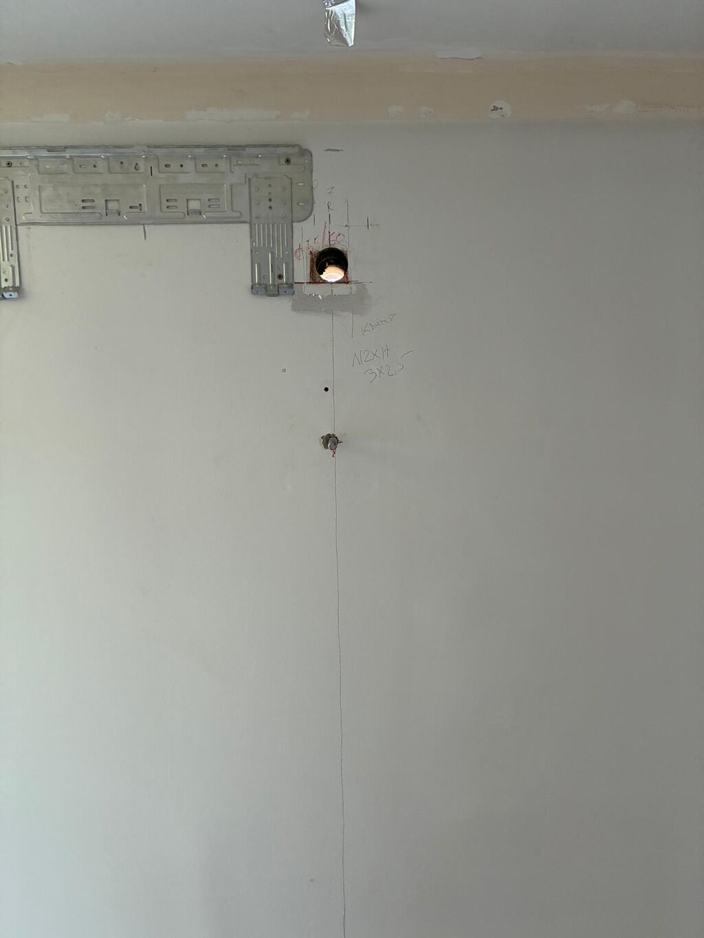 Otvori za ventilaciju, aspiratore, klime i instalacije - Precizno