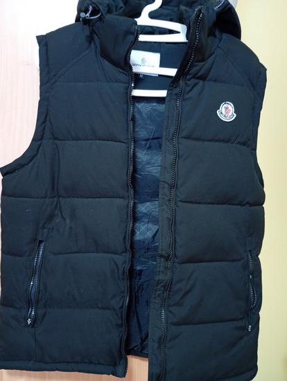 MONCLER nov prsluk