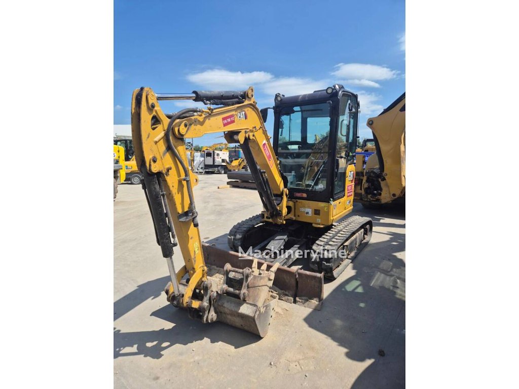 Caterpillar 302.7-07CR bager guseničar