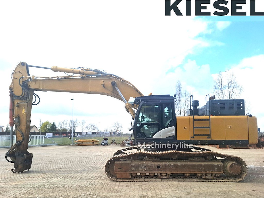 Hitachi ZX490LCH-6 bager guseničar