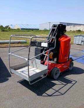 Manitou 100VJR Teleskopmastbühne Elektro 10m Arbeitshöhe jarbolna penjajuća platforma