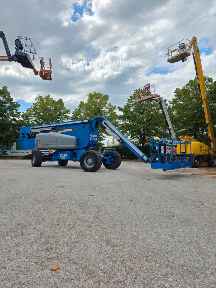 Genie Z135 hidraulična zglobna platforma