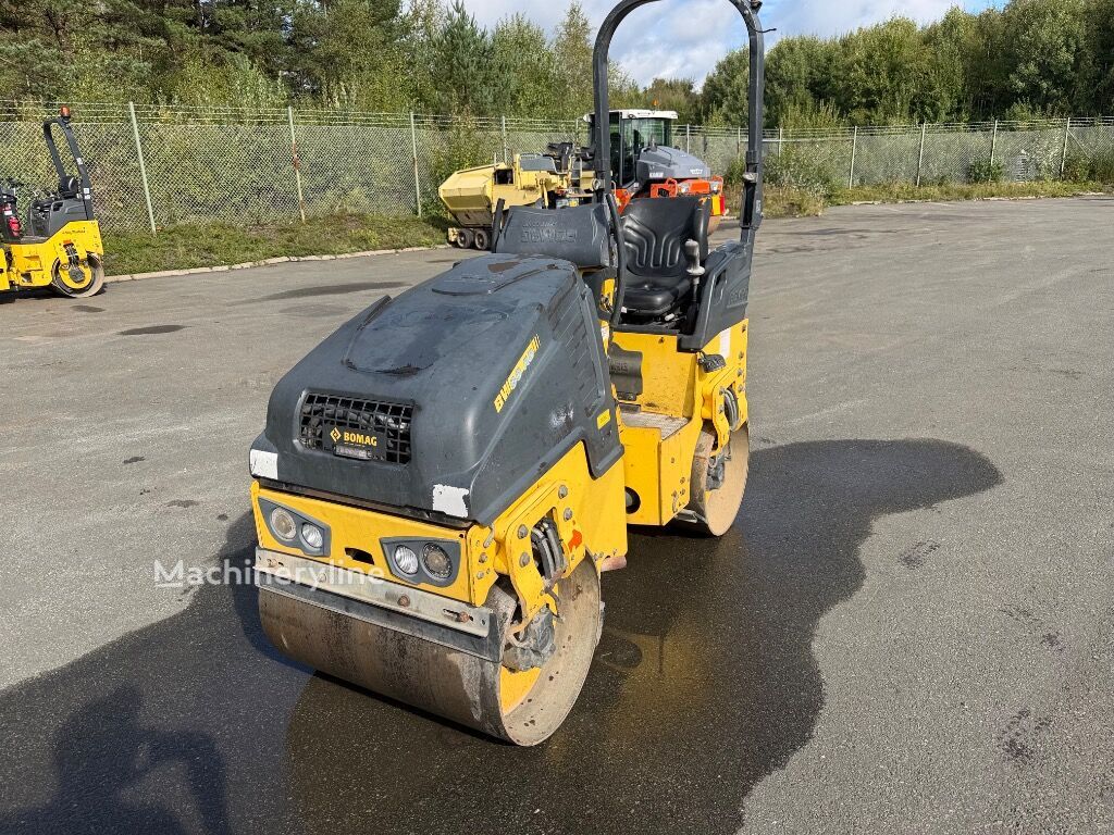 Prodaje se BOMAG Vält Bomag BW90 AD-5 mali valjak na aukciji