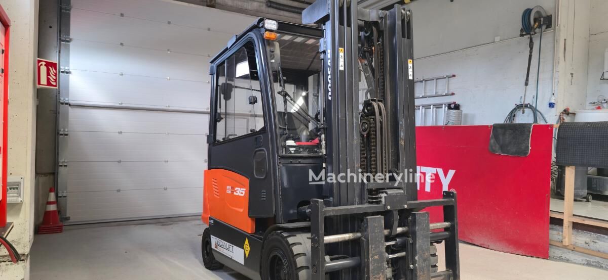 Prodaje se Doosan B35X-7 električni viljuškar na aukciji