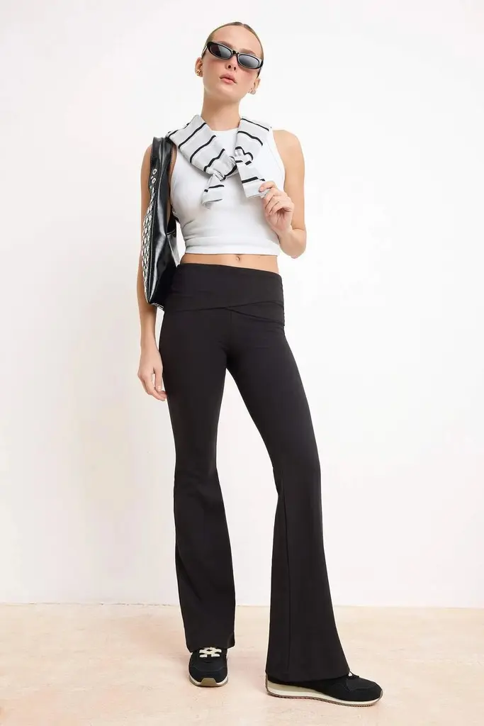 Trendyol Milla ženske pantalone Twoss26Pl00119, Crna-Black