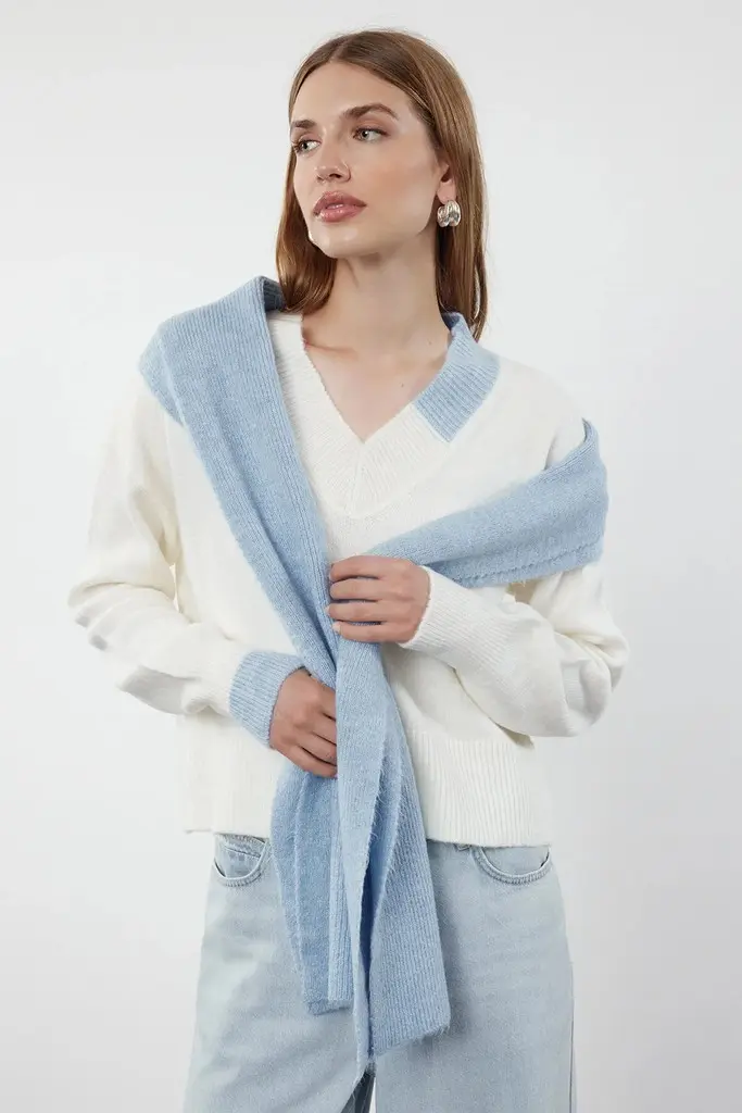 Trendyol Milla ženski duks Twoaw25Kz00205, Krem