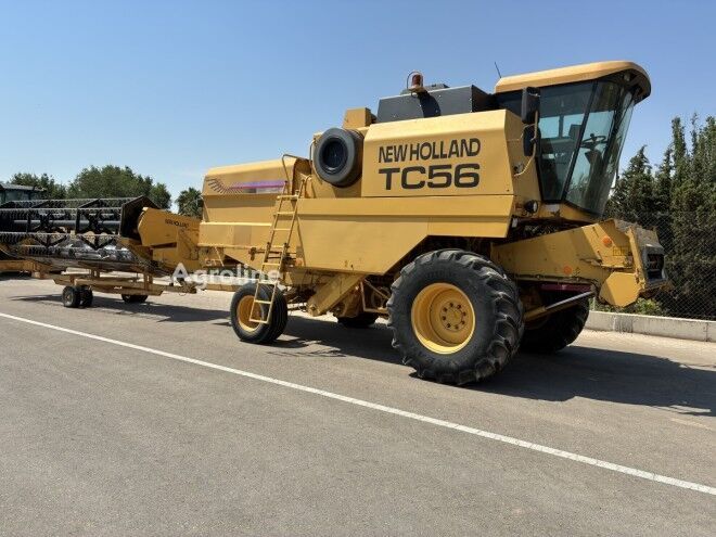 Novi New Holland TC 56 kombajn za žito