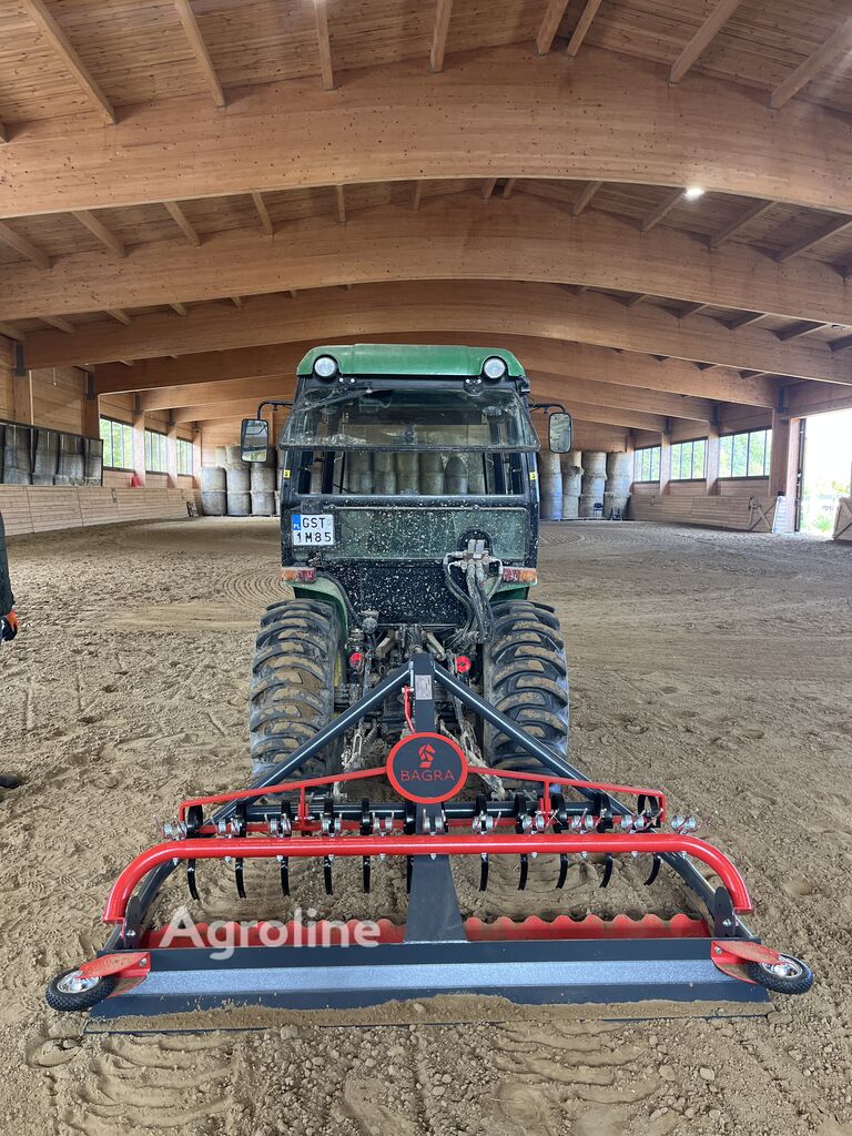 Nova Bober Equestrian drljača za konjičke arene