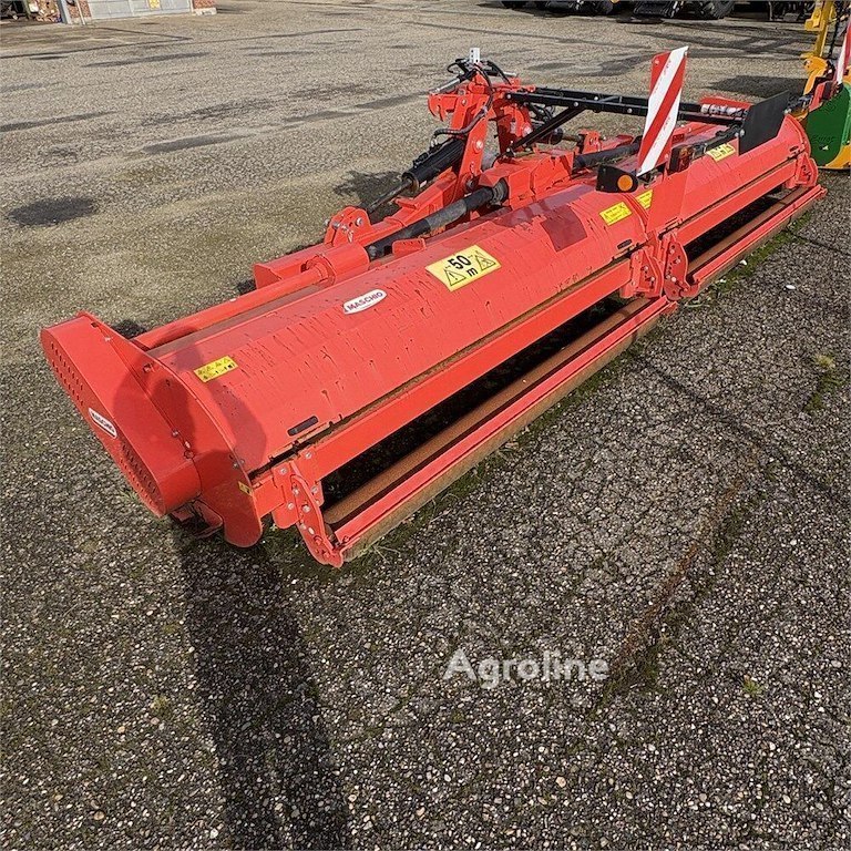 Prodaje se Gaspardo Machio Gemella 620 traktorski malčer na aukciji